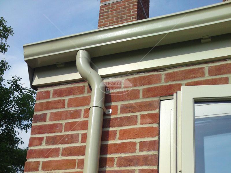 Replacement Guttering, Guttering, Gutters | The Fascia Division