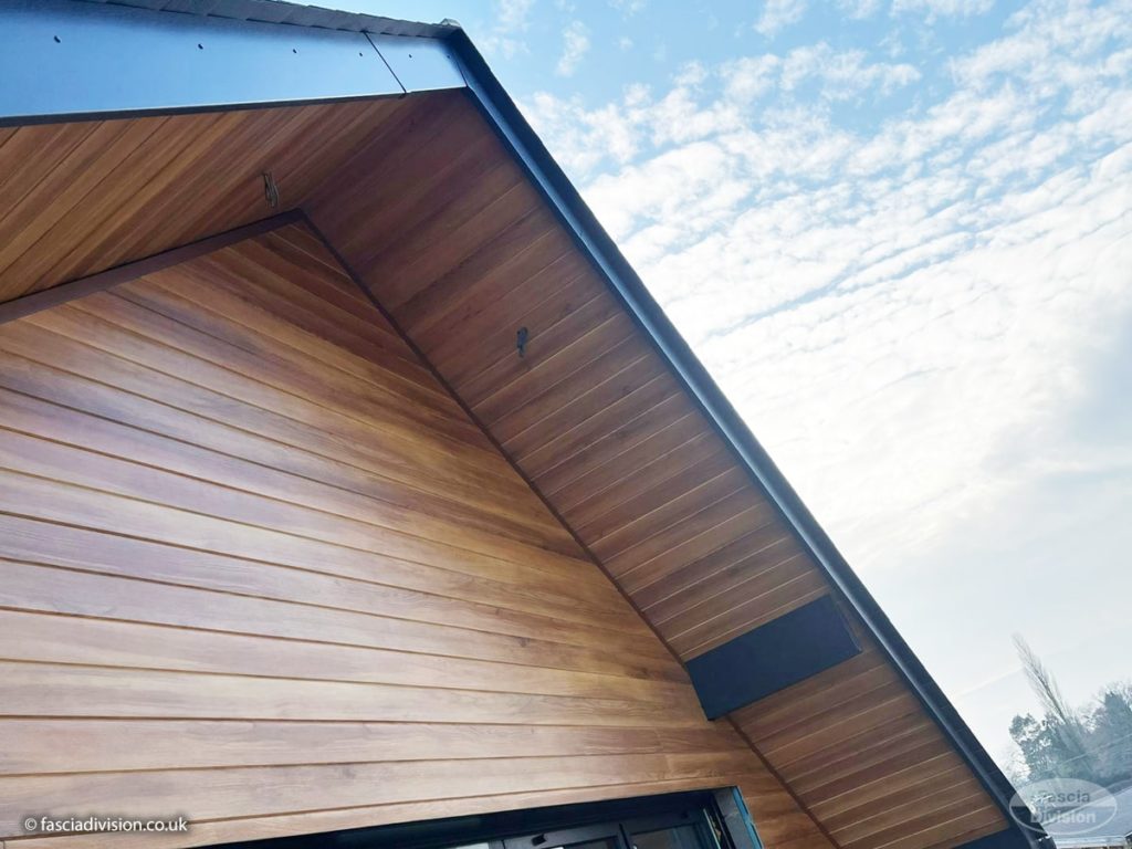 Anthracite fascia with Durasid Foresta Red Cedar cladding | The Fascia Division